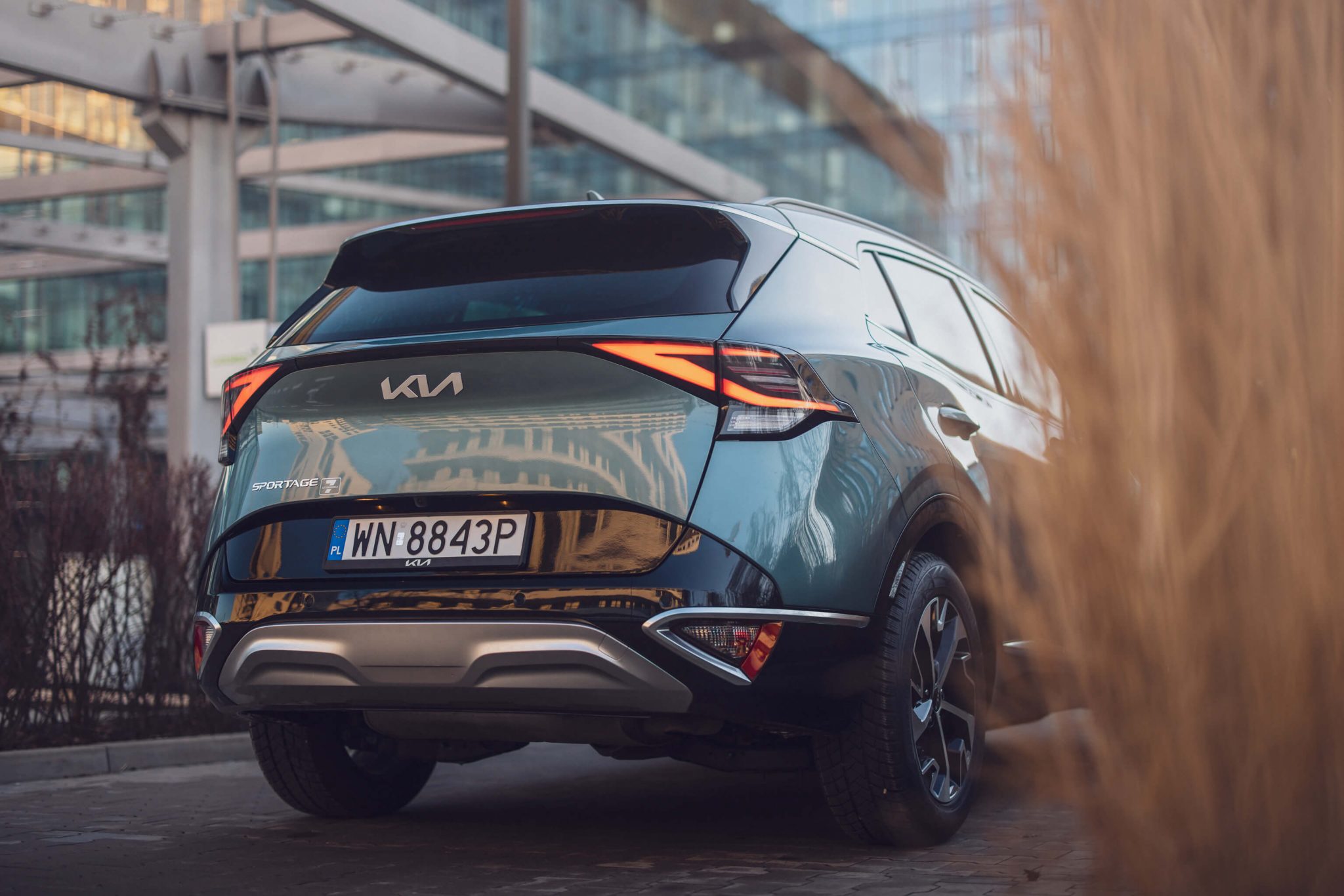 Hybryda plug-in (PHEV) – co to jest i czym różni się od klasycznej ...
